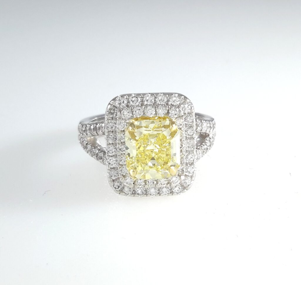 FANCY YELLOW DIA PLAT RING – R10863 – Johnny B & Co